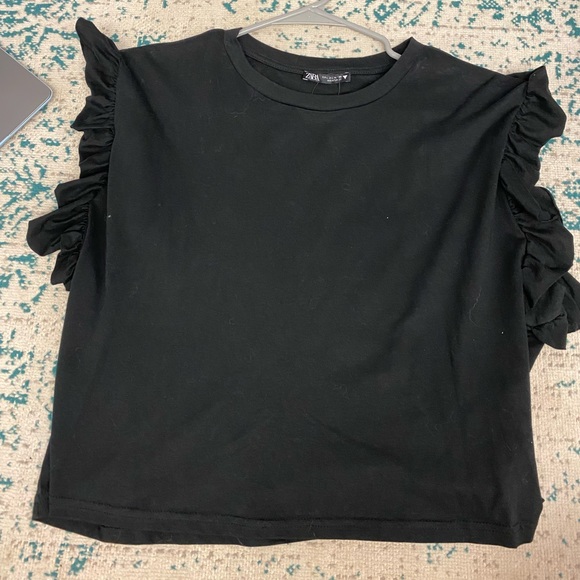 Zara | Tops | Zara Ruffled Top | Poshmark